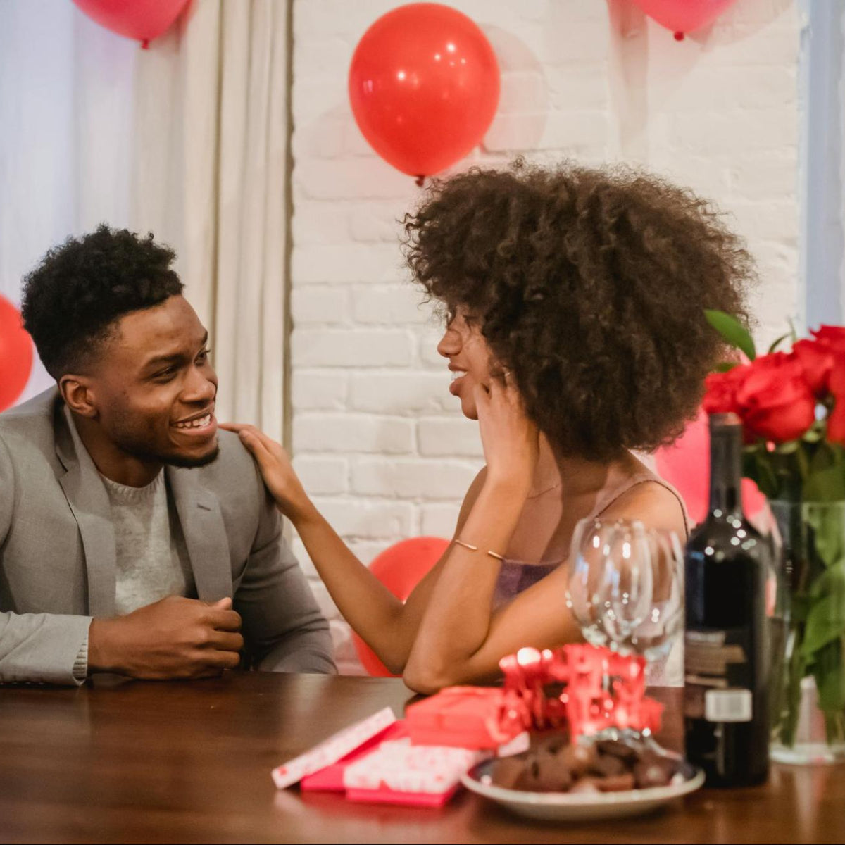 Randka w domu - inspirację i pomysły na przyjemny wieczór we dwoje – Allbag
